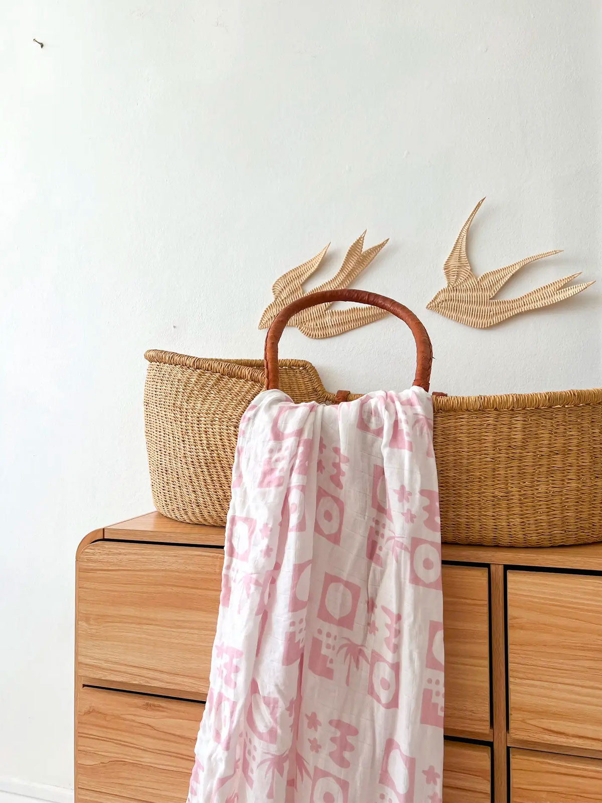 Seaka Boo Swaddle - Zailie | The Scouted co. – The Scouted Co.